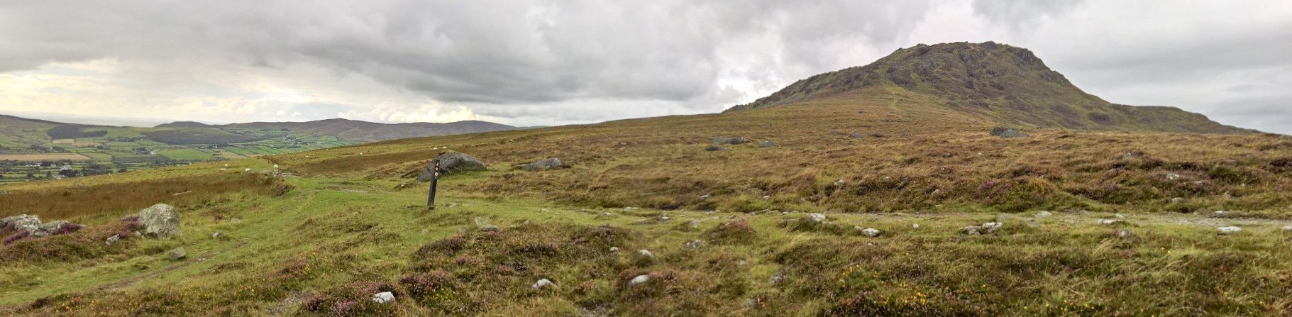 Slieve Foye & The Barnavave Loop : Ireland’s Ancient East | Best Walks